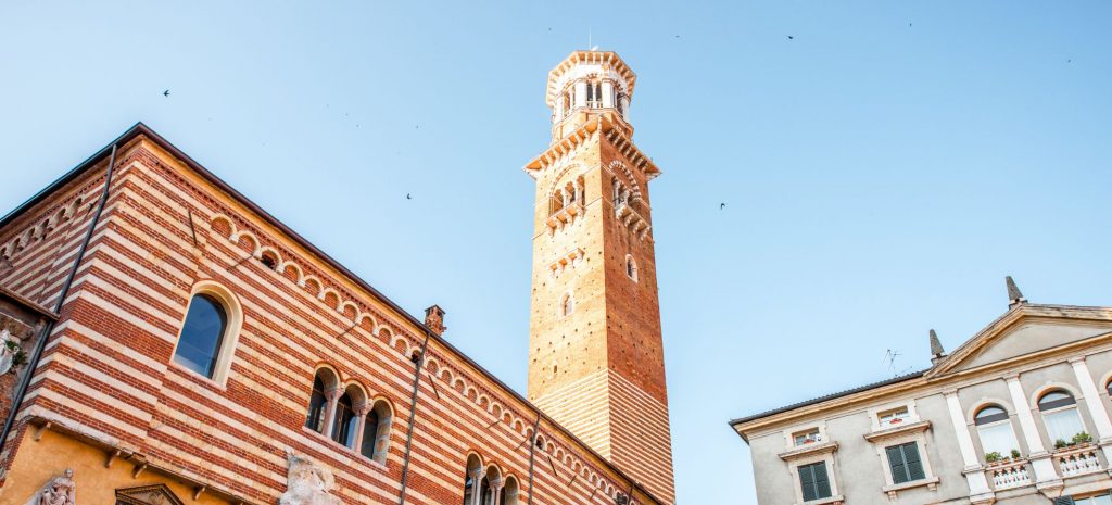 Torre dei Lamberti - Visit Verona
